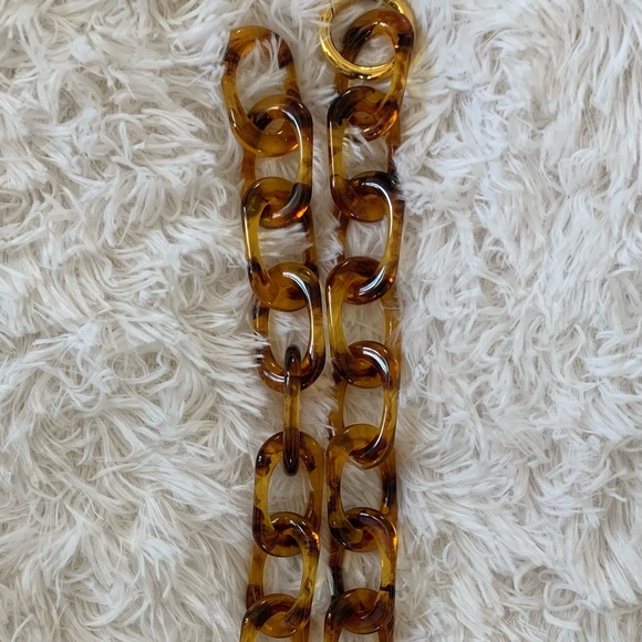 JW PEI | Accessories | Nwt Jw Pei Mya Tortoise Shell Acrylic Chain ...